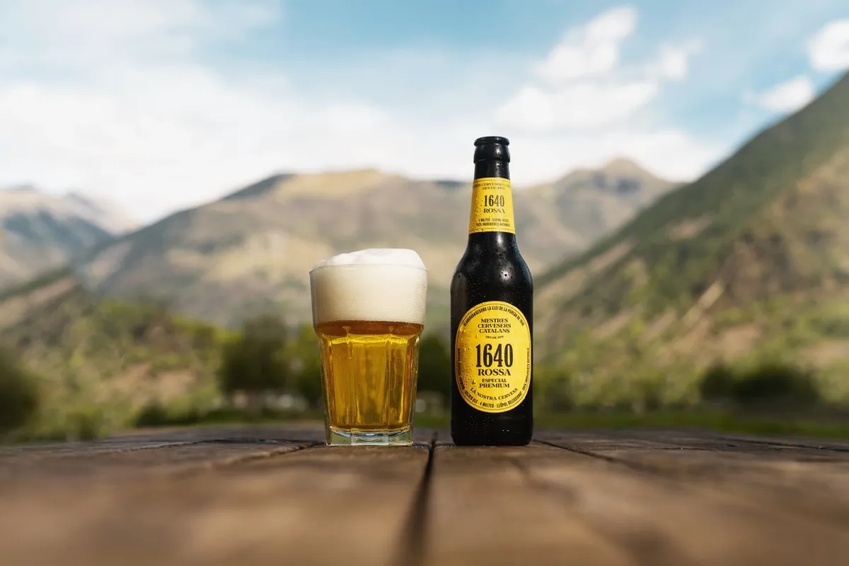 Per Sant Joan: coca, foc i 2×1 en cervesa 1640